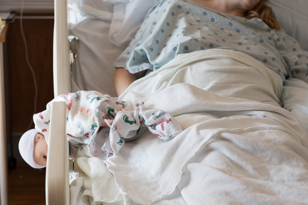 AEGIS baby wrap medical wrap for couplet care in hospitals / ambulance ...